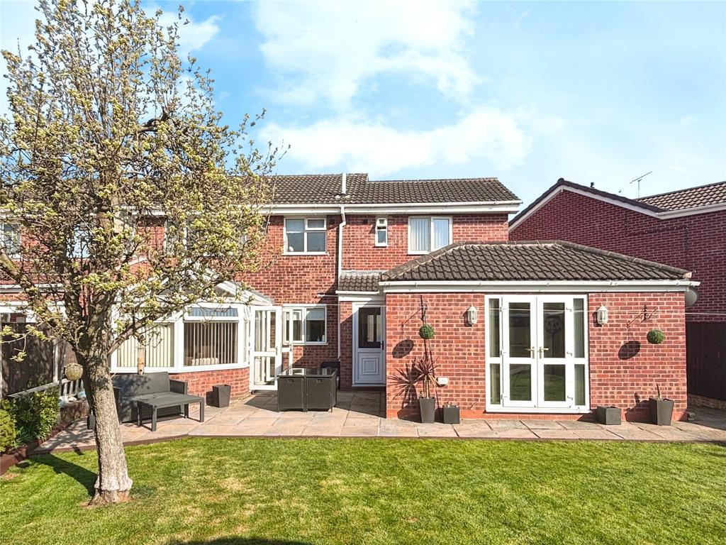 Curzen Crescent, Doncaster DN3 4 bed semi-detached house for sale - £ ...