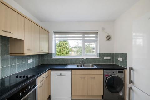 Flats To Rent In Crawley | OnTheMarket