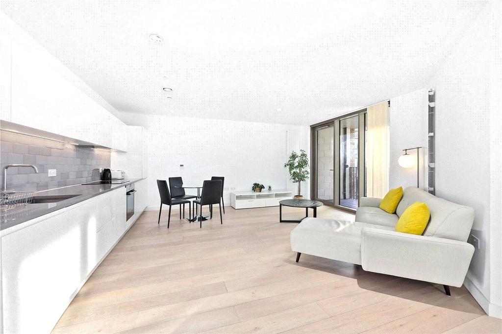 Commodore House, Royal Wharf, London... 2 bed apartment - £2,600 pcm (£ ...