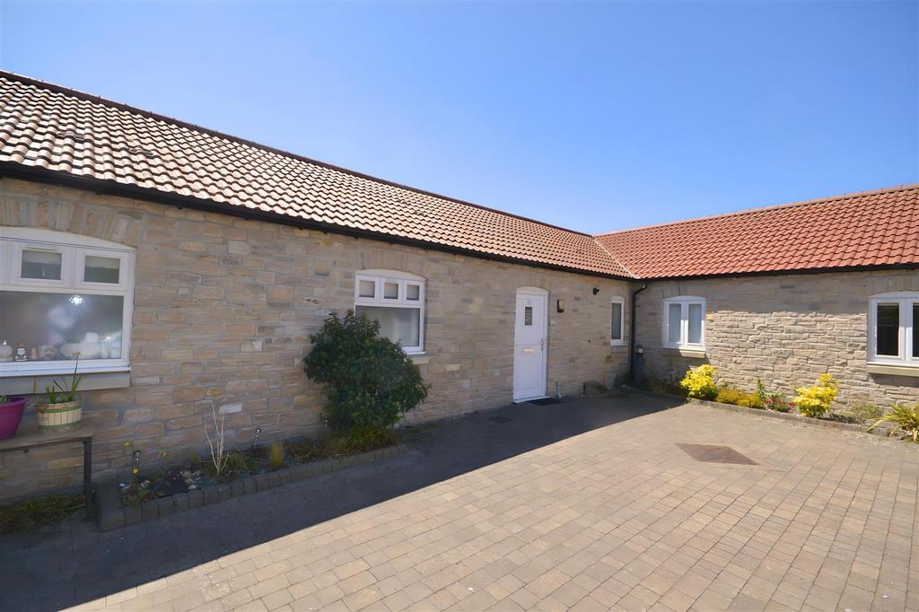 Red Cow Lane, Dorchester 2 bed terraced bungalow - £320,000