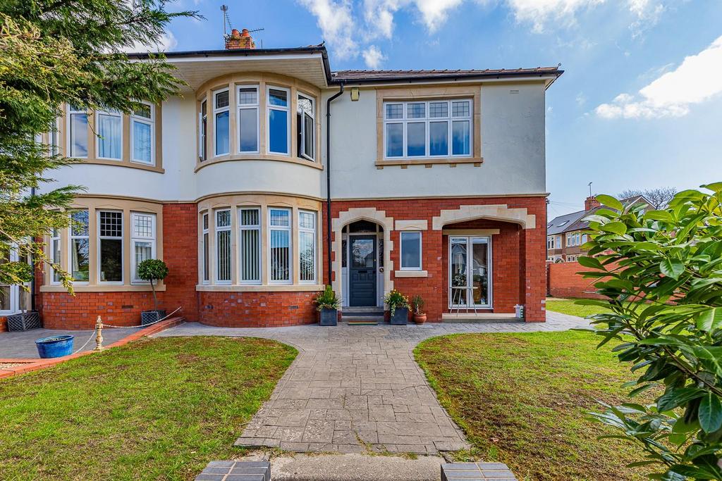Cyncoed Road, Cardiff CF23 5 bed semi-detached house for sale - £850,000