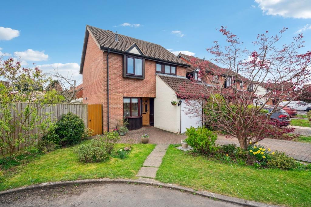 Alexander Close, Abingdon OX14 3 bed detached house for sale - £450,000