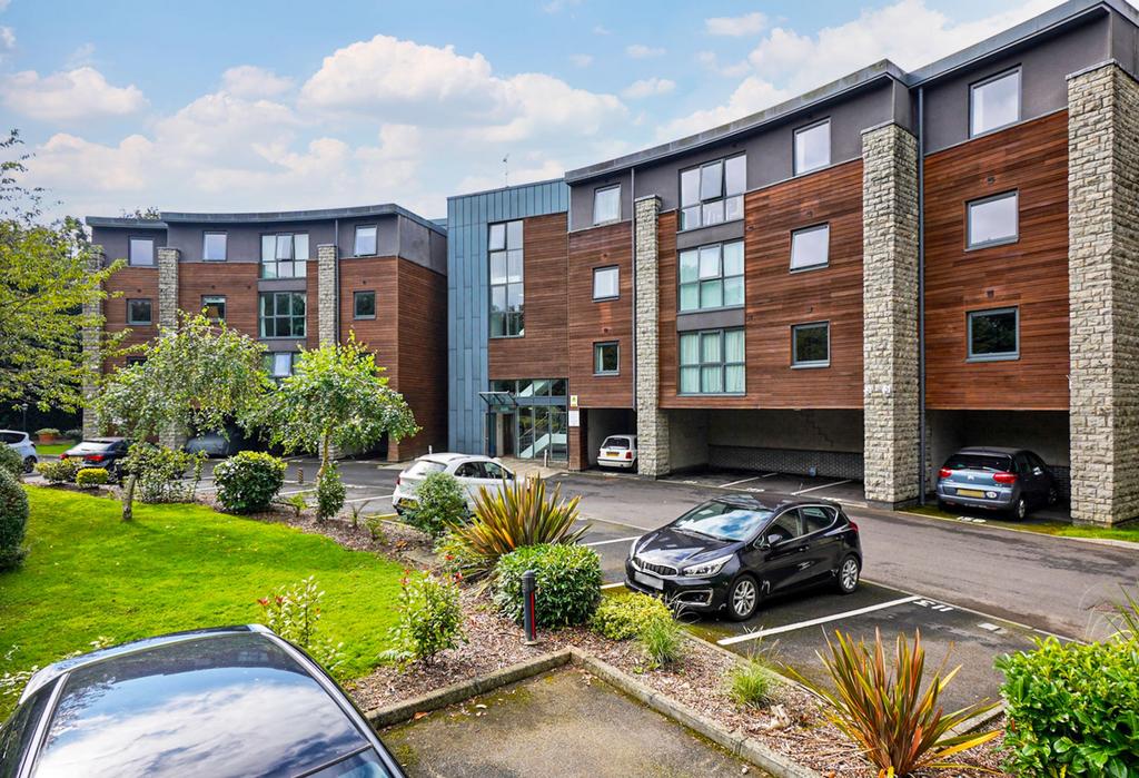 Sandling Lane, Sandling Park, ME14 2 bed flat - £1,295 pcm (£299 pw)