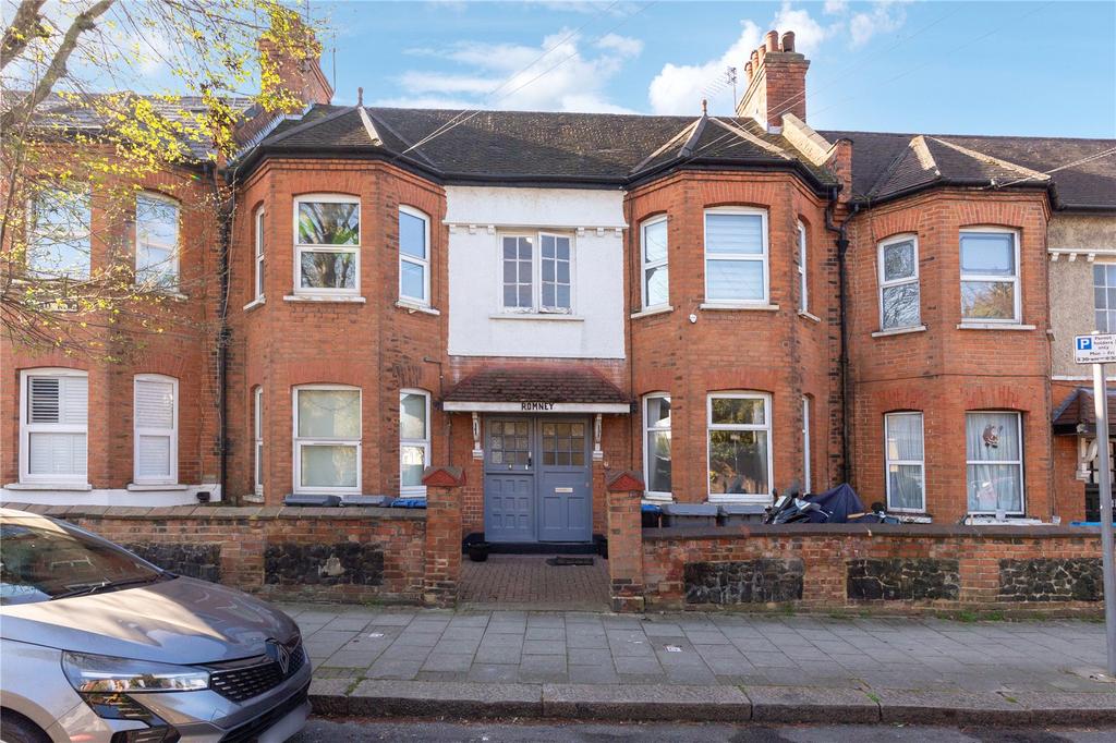Ambleside Road, London NW10 2 bed flat for sale - £399,950