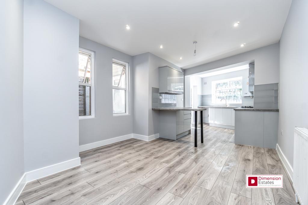 Millfields Road, Lower Clapton... 2 bed flat to rent - £2,400 pcm (£554 pw)