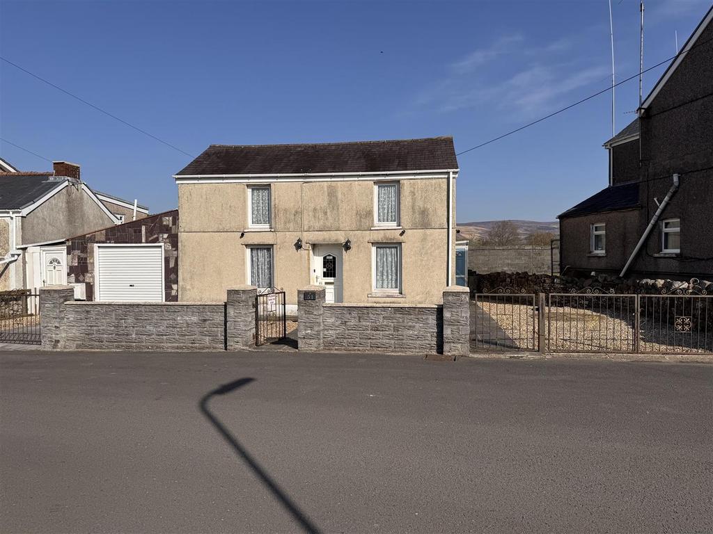 Leyshon Road, Gwaun Cae Gurwen... 3 bed detached house for sale - £199,950