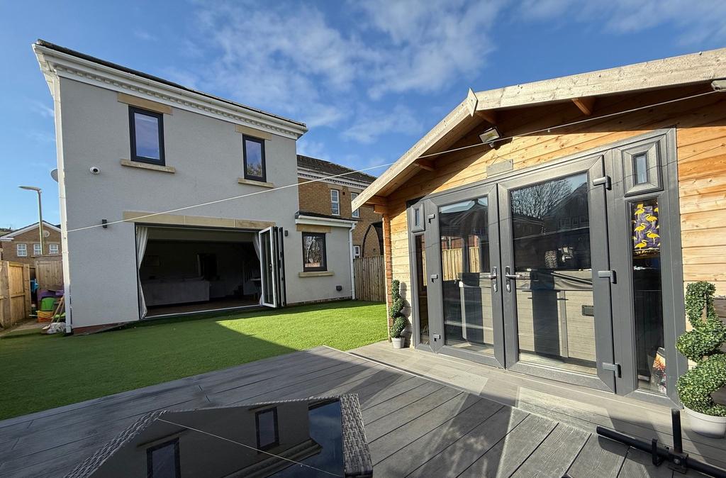 Linden Mews, Langley Park, DH7 4 bed semi-detached house for sale - £ ...
