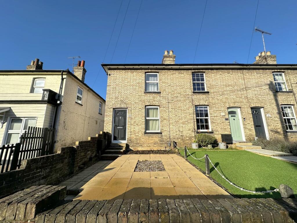 Springfield Road, Chelmsford, Essex... 2 bed end of terrace house to ...