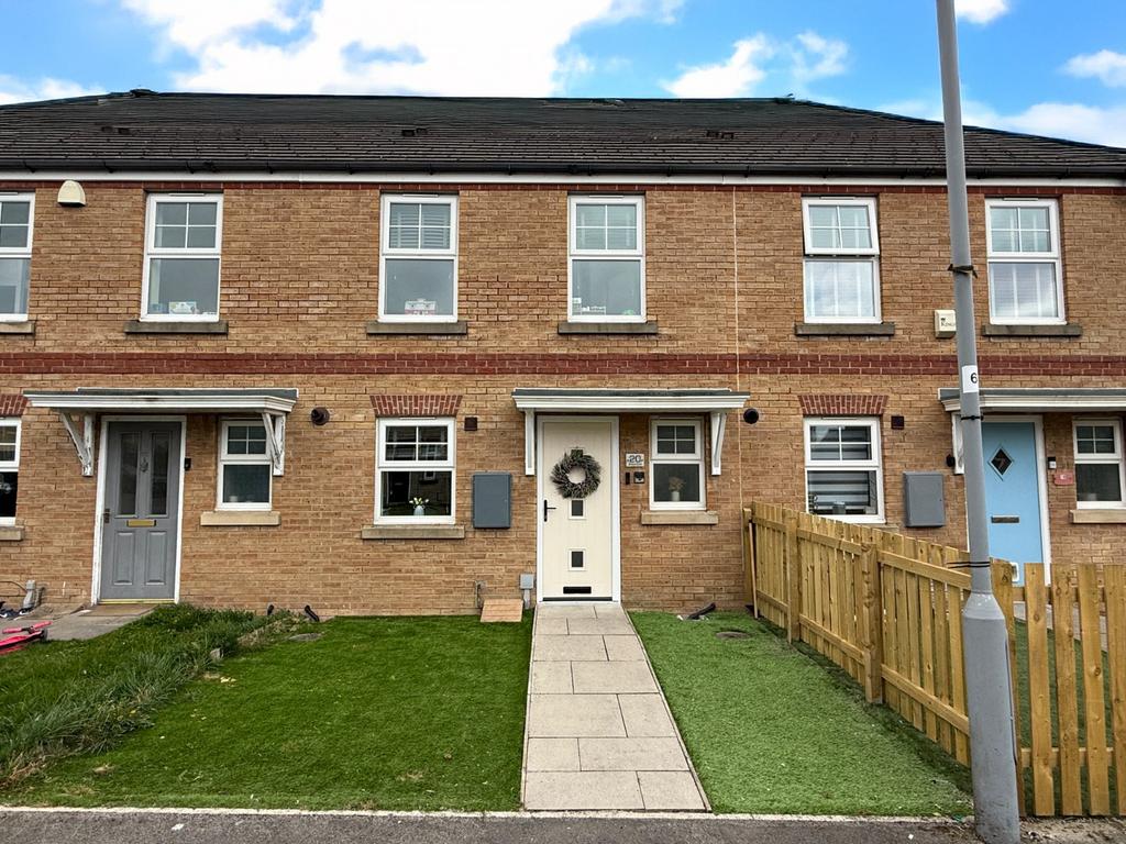 Braine Croft, Wibsey, Bradford, BD6 2 bed terraced house for sale - £160,000