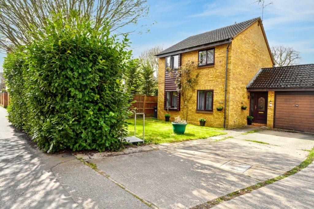 Paget Court, Elsenham CM22 4 bed detached house - £525,000