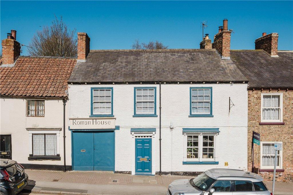 Allhallowgate, Ripon, North Yorkshire 4 bed terraced house for sale - £ ...