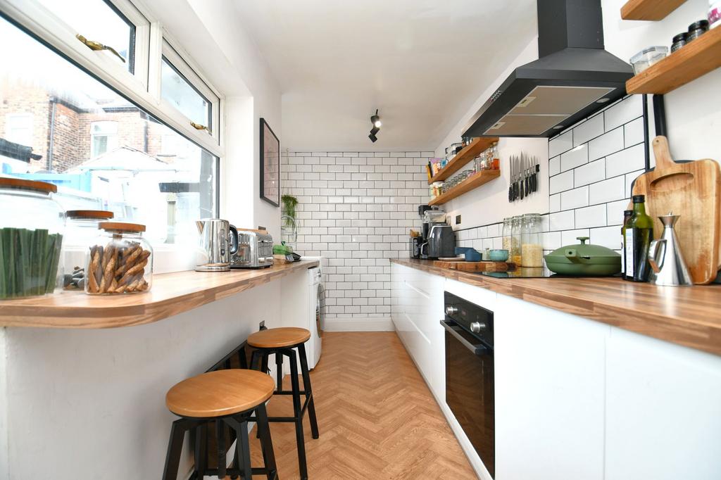 Orrel Street, Salford, M6 2 bed terraced house - £190,000