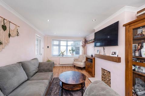 Houses for sale in Crayford | OnTheMarket