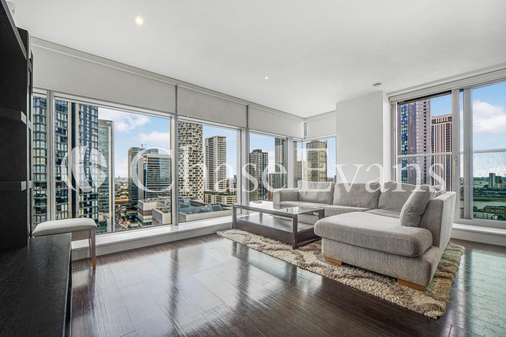 Pan Peninsula Square, Canary Wharf... 2 bed flat - £3,250 pcm (£750 pw)