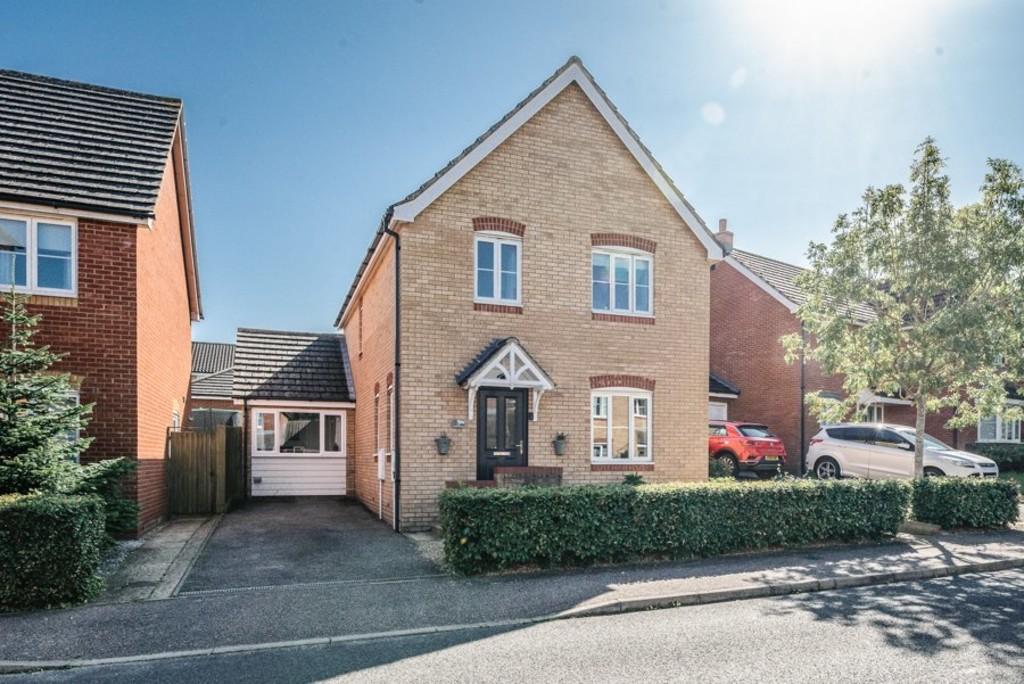 Hubbards Close, Saxmundham 4 bed detached house - £1,500 pcm (£346 pw)