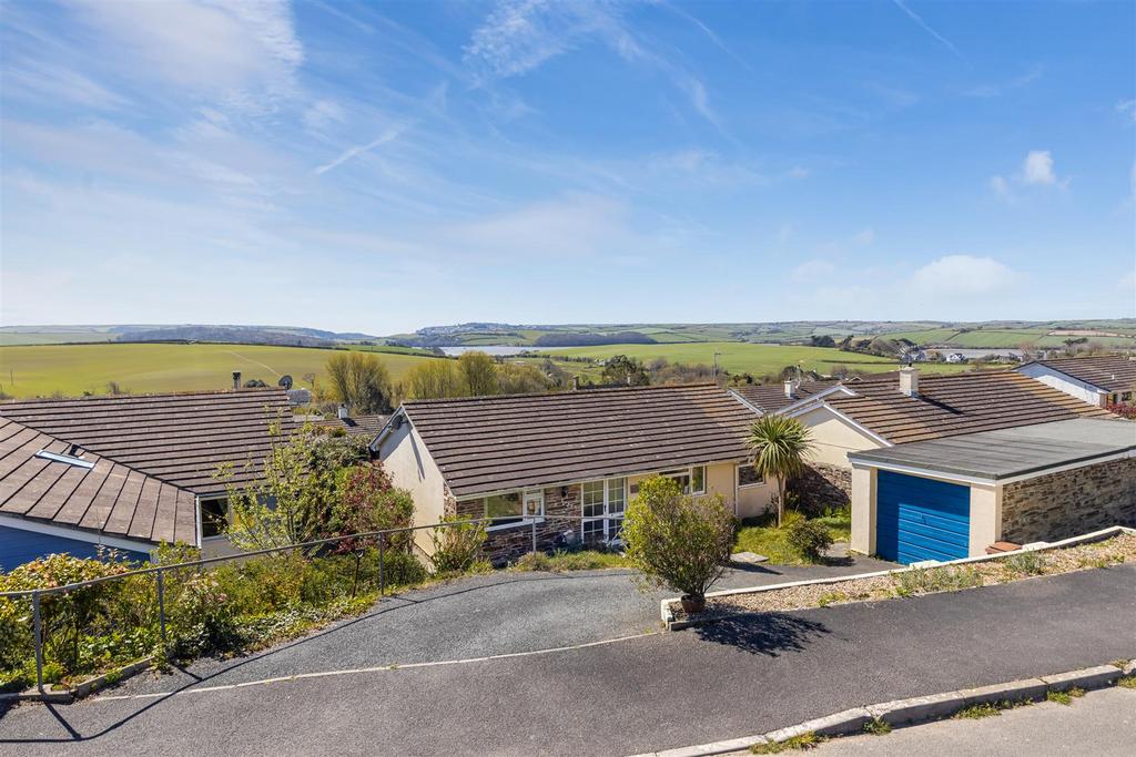 Compton Road, West Charleton... 3 bed bungalow for sale - £400,000