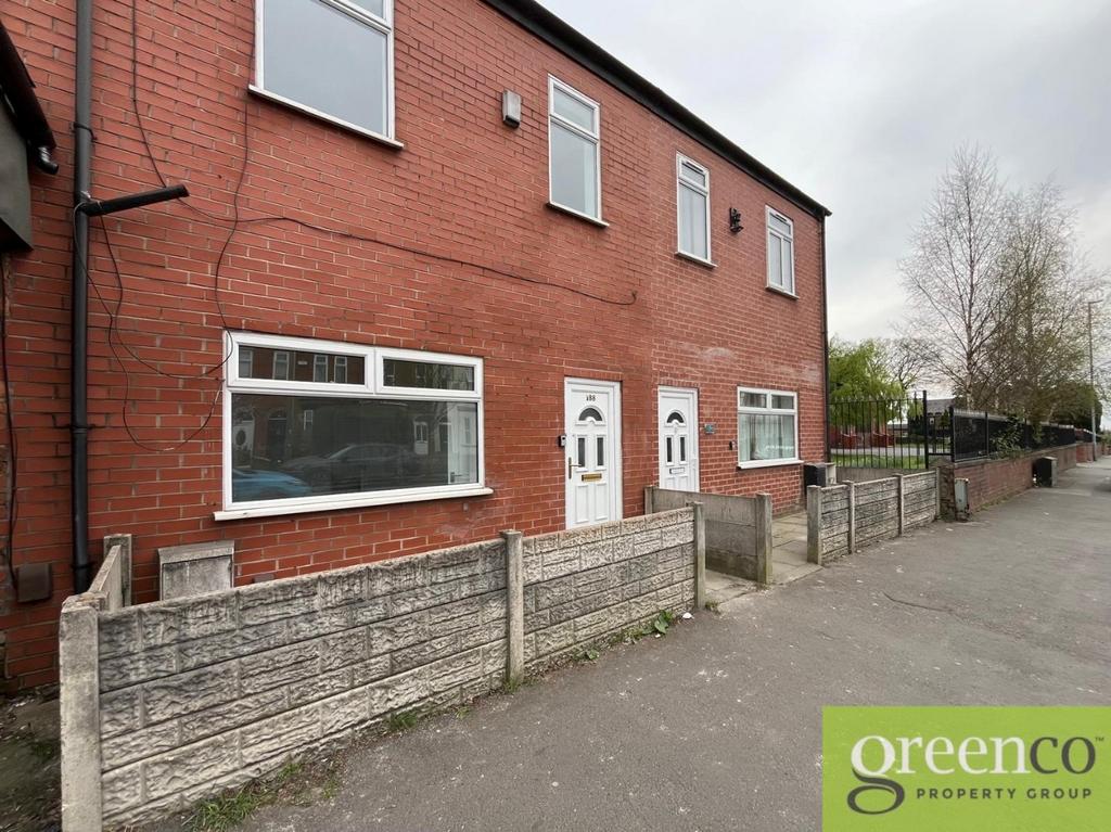 Station Road, Salford M27 3 bed terraced house - £950 pcm (£219 pw)