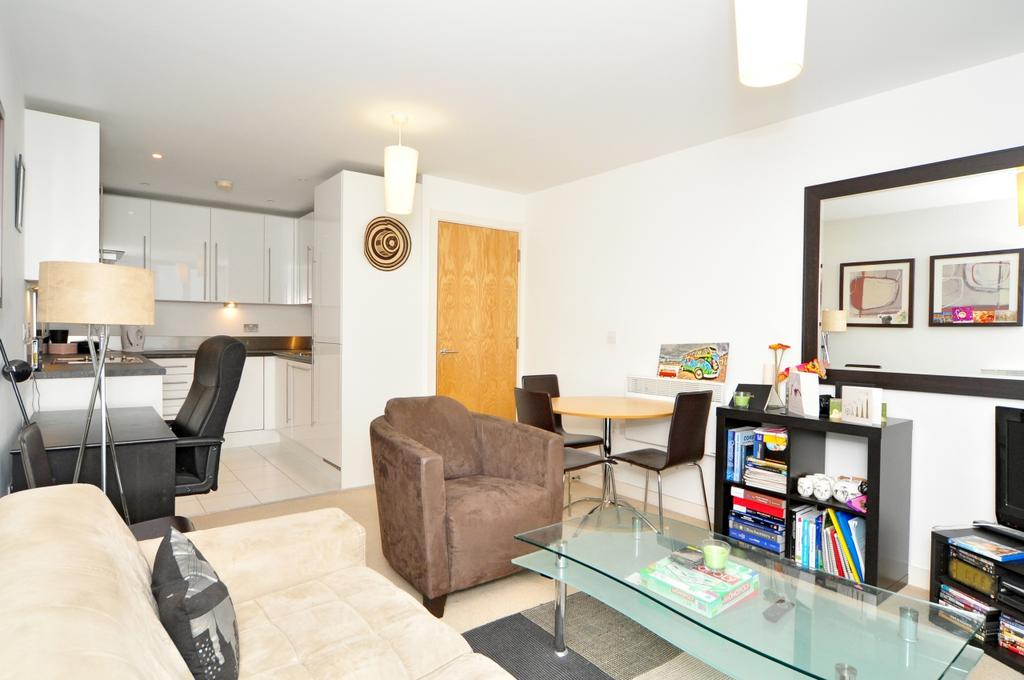 Flat 96 The Sphere, Canning Town... 1 bed flat to rent - £1,777 pcm (£ ...