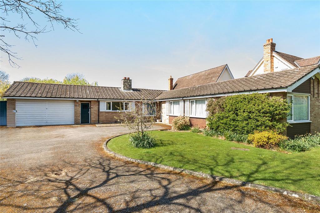 Gold Lane, Biddenham, Bedfordshire, MK40 3 bed bungalow for sale - £750,000