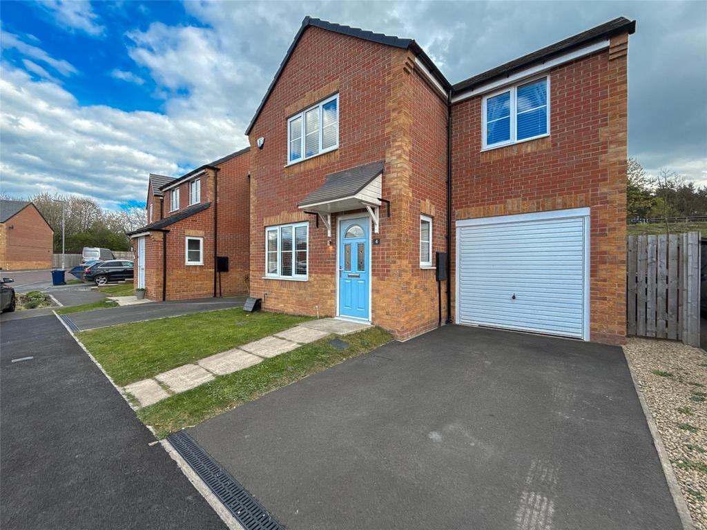 Cuthbert Park, Birtley, DH3 3 bed detached house for sale - £210,000