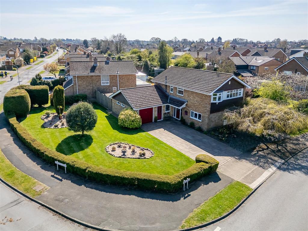 Ebor Way, Upper Poppleton, York 4 bed detached house for sale - £670,000