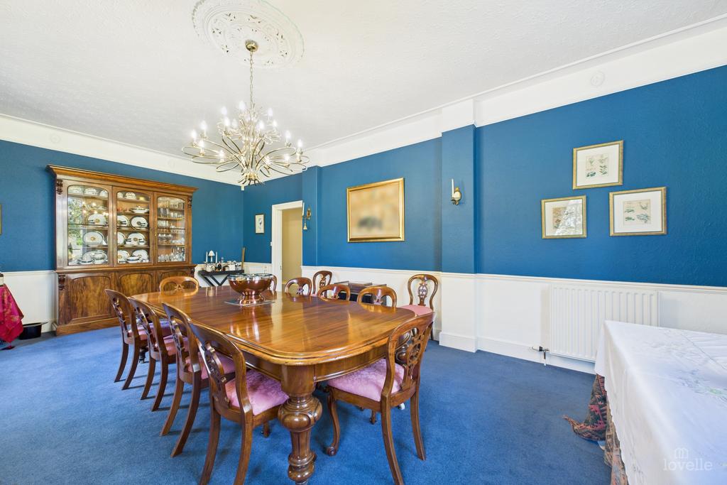 Burnham Manor - Burnham, North... 6 bed manor house for sale - £1,500,000