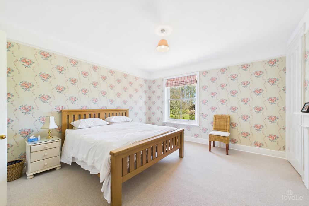 Burnham Manor - Burnham, North... 6 bed manor house for sale - £1,500,000