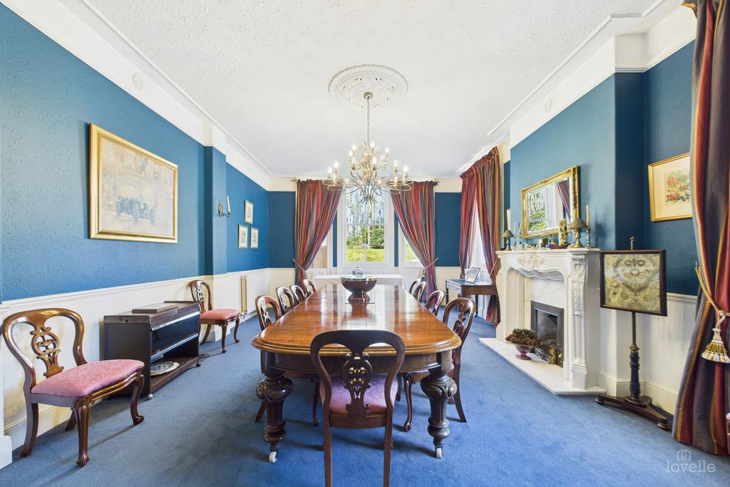 Burnham Manor - Burnham, North... 6 bed manor house for sale - £1,500,000