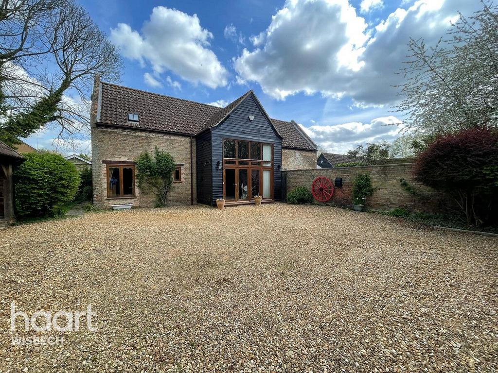 Well End, Friday Bridge 4 bed barn conversion for sale - £475,000