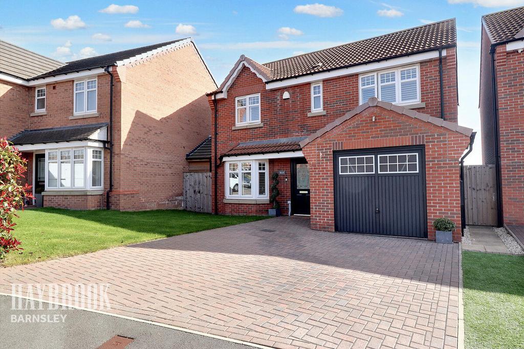 Lidgett Road, Mapplewell 4 bed detached house for sale - £375,000