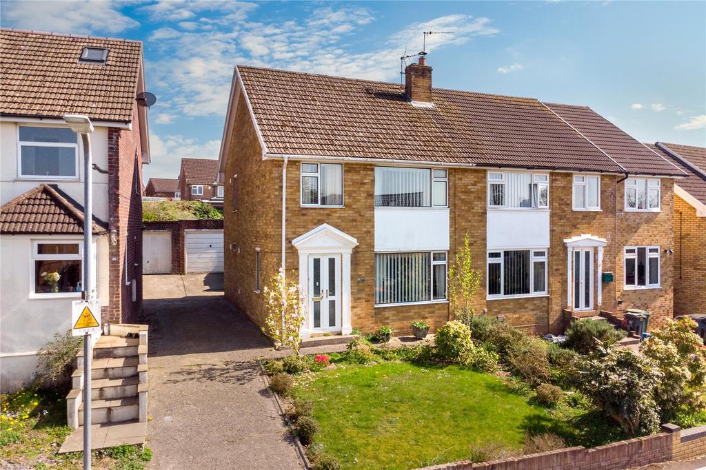 Huron Crescent, Lakeside, Cardiff, CF23 3 bed semi-detached house for ...