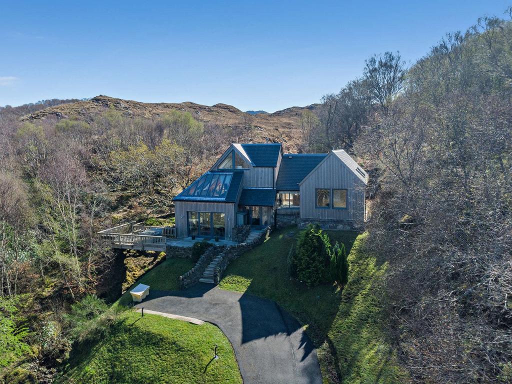 Morar, Mallaig, Inverness-Shire 3 bed detached house for sale - £800,000