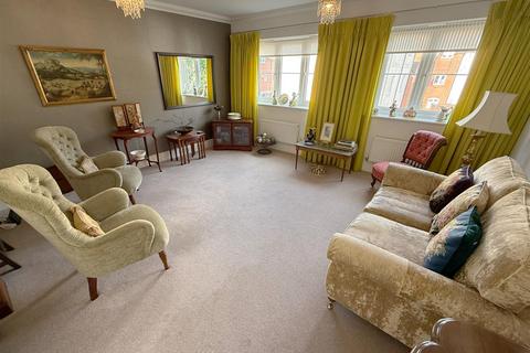 Houses for sale in Stratford-Upon-Avon | OnTheMarket