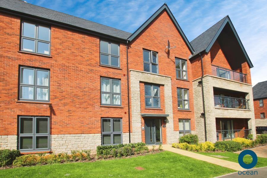 Tanner Close, Bristol BS16 2 bed flat - £1,600 pcm (£369 pw)