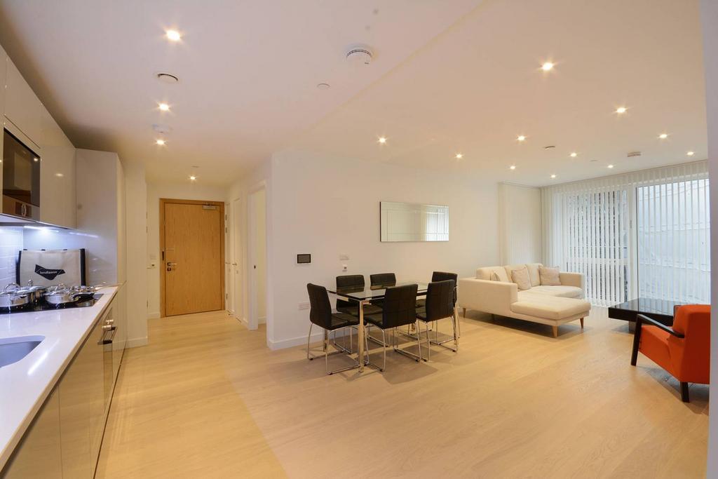 Wansey Street, Elephant and Castle, SE17 3 bed flat - £4,290 pcm (£990 pw)