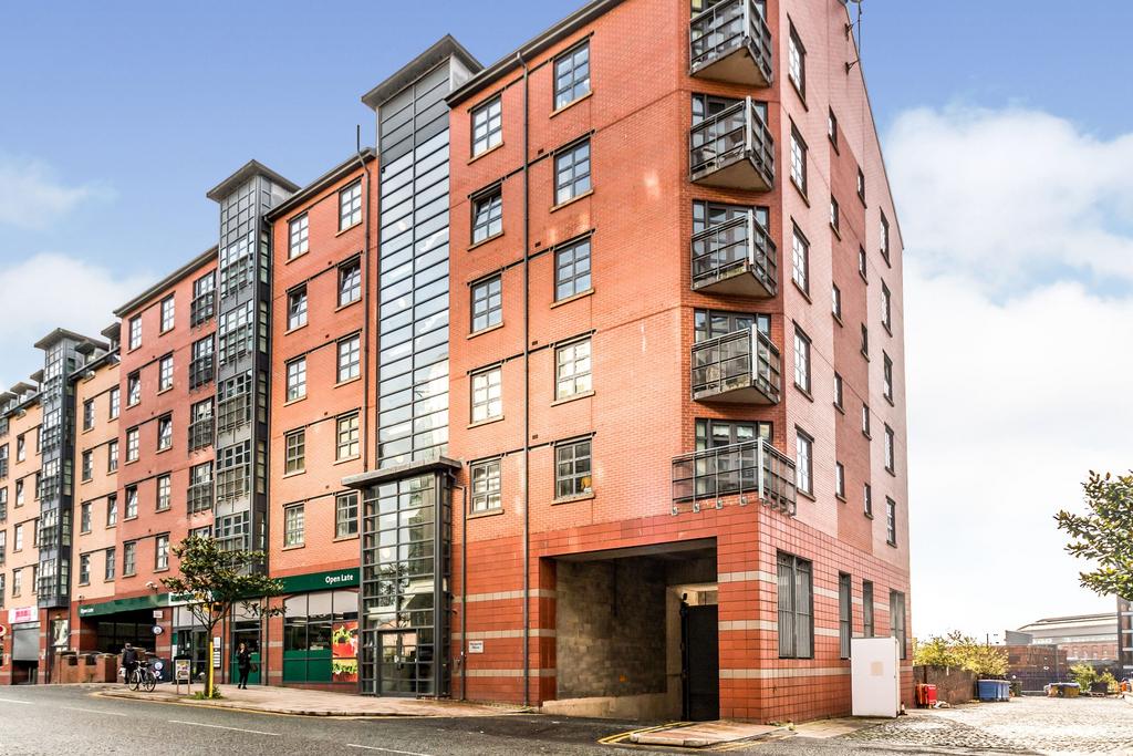 Navigation House, Ducie Street, M1 2 bed apartment - £1,325 pcm (£306 pw)