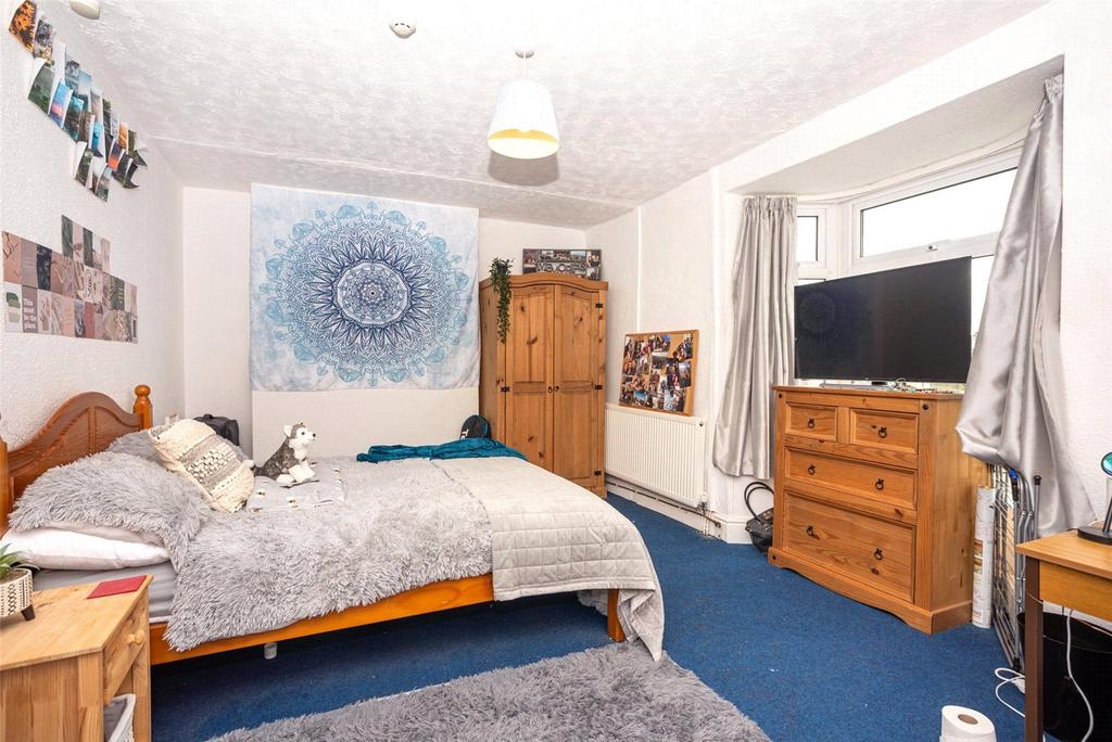 Caellepa, Bangor, Gwynedd, LL57 4 bed end of terrace house - £1,992 pcm ...