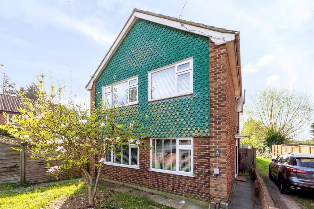 Christopher Close, Sidcup, DA15 2 bed maisonette for sale - £325,000