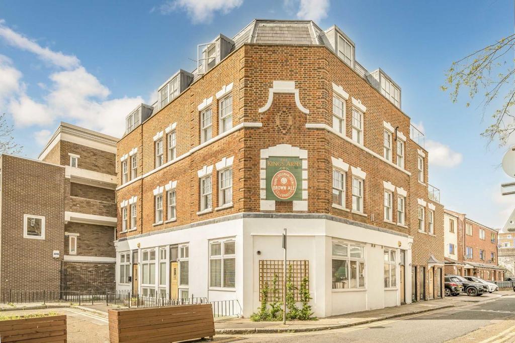 Stepney Causeway, London E1 2 bed flat - £2,200 pcm (£508 pw)