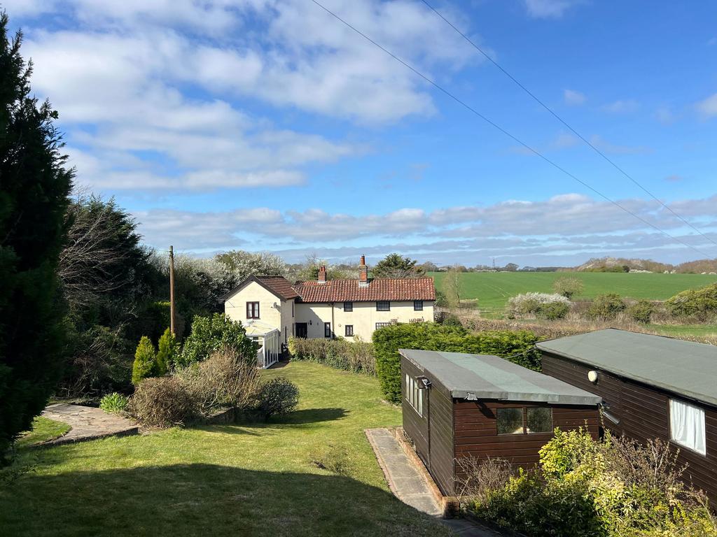 Framsden, Near Framlingham, Suffolk 4 bed cottage for sale - £425,000