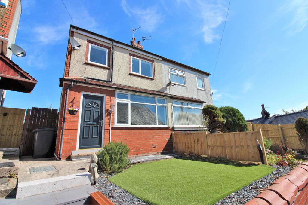 Crabtree Road, Thornton FY5 2 bed semi-detached house for sale - £137,000