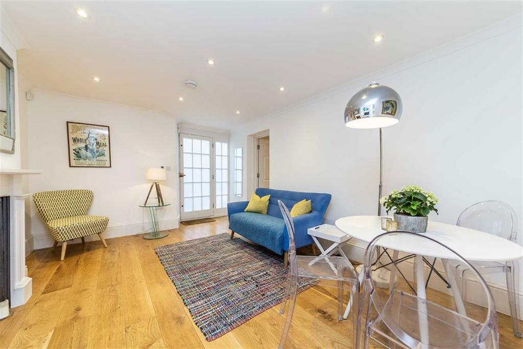 Bryanston Square, London W1H 2 bed flat to rent - £2,999 pcm (£692 pw)