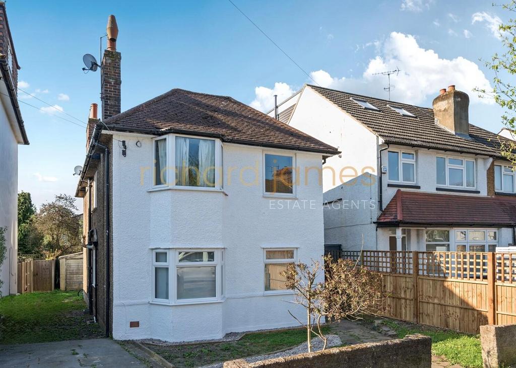 Milton Road, Mill Hill, NW7 2 bed apartment for sale - £450,000