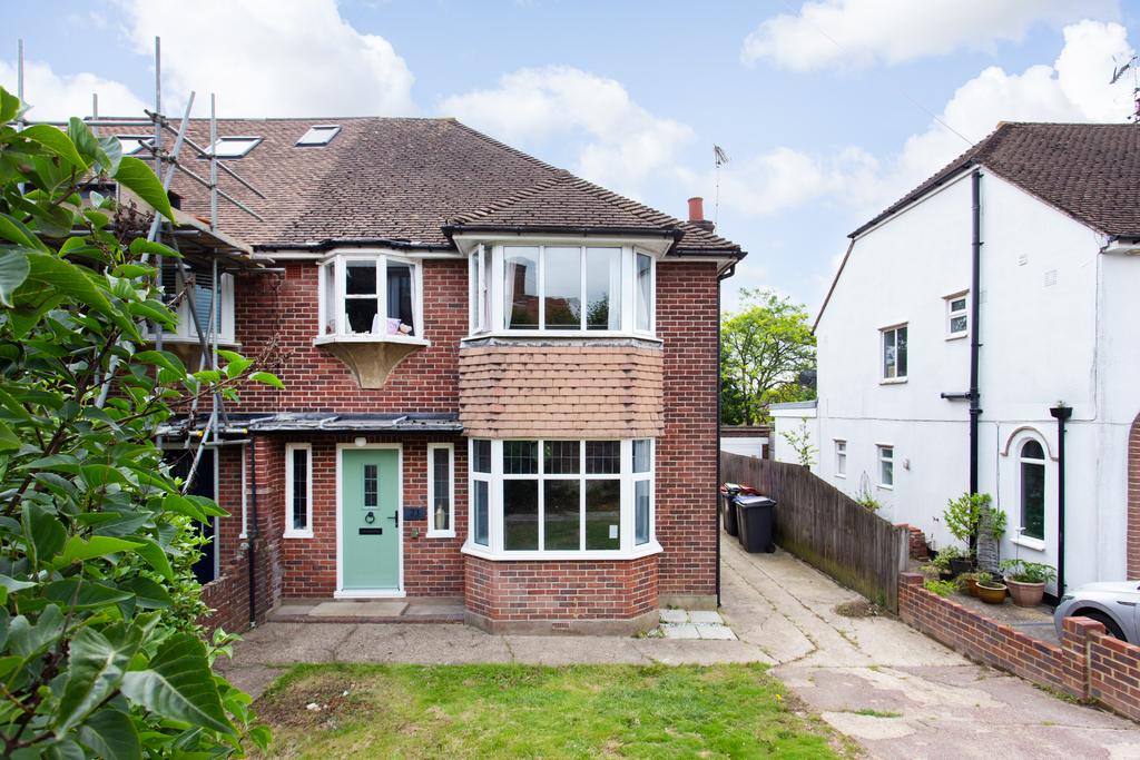Cherry Garden Road, Canterbury, Kent... 4 bed semi-detached house - £ ...