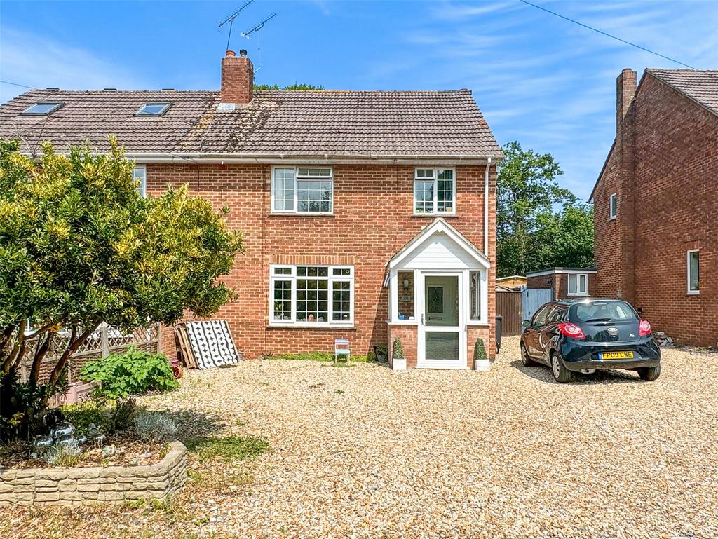 Shackleton Square, Bransgore... 3 bed semi-detached house for sale - £ ...