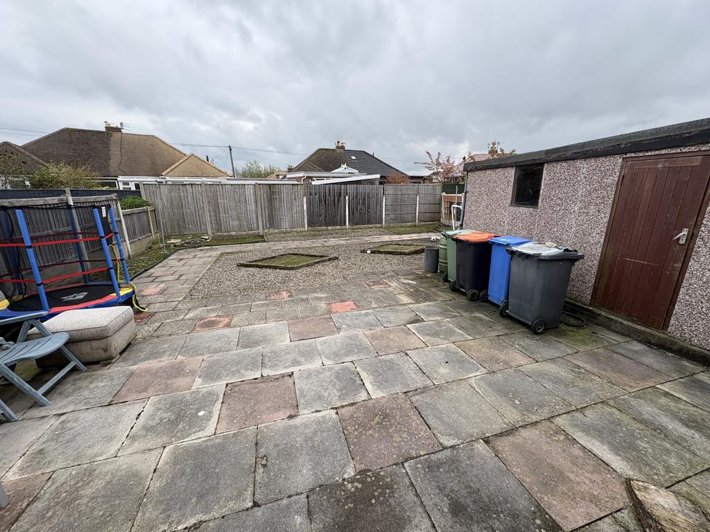 Ringway, Cleveleys FY5 2 bed bungalow for sale - £150,000