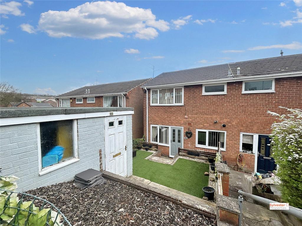 Southfields, Stanley, County Durham, DH9 2 bed semi-detached house for sale - £95,000
