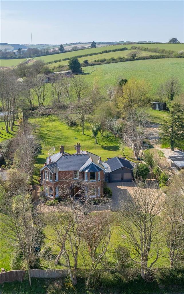 Watergate Road, Newport, Isle of Wight 5 bed detached house for sale ...