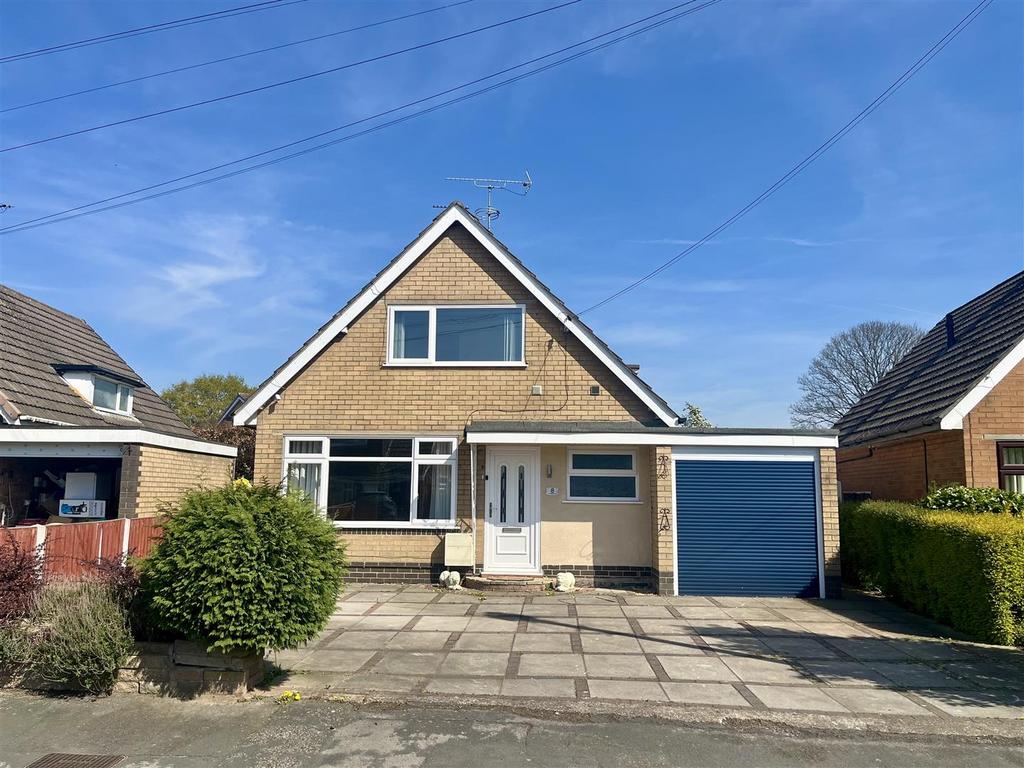 Russell Drive, Haslington CW1 2 bed detached house - £249,950