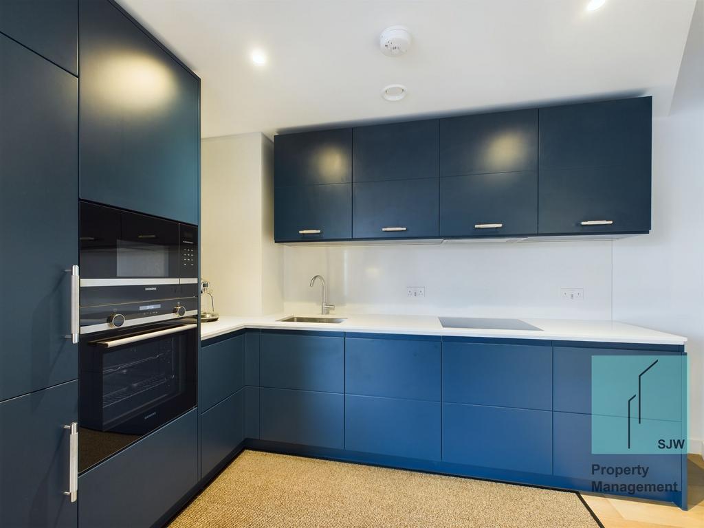 Mount Pleasant, London WC1X 2 bed apartment - £4,800 pcm (£1,108 pw)